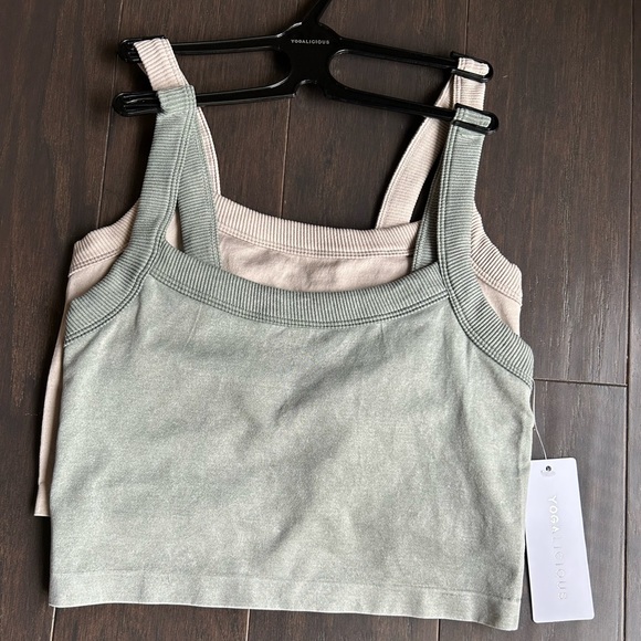 Yogalicious | Tops | Yogalicious Nwt Mint And Beige Cropped Camisoles ...